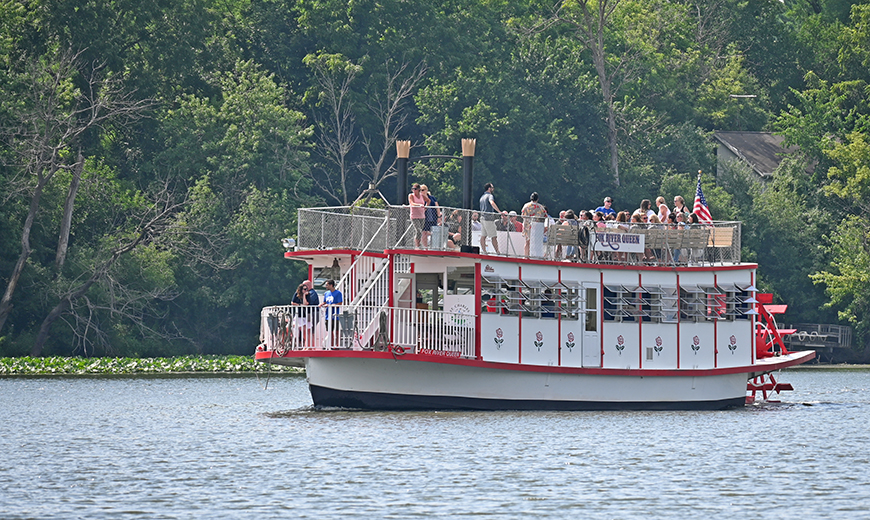 Riverboats | St. Charles Park District